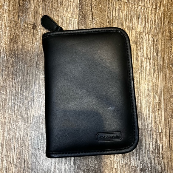 Coach | Bags | Vintage Coach Black Leather Palm Pilot Pda Organizer Zip ...